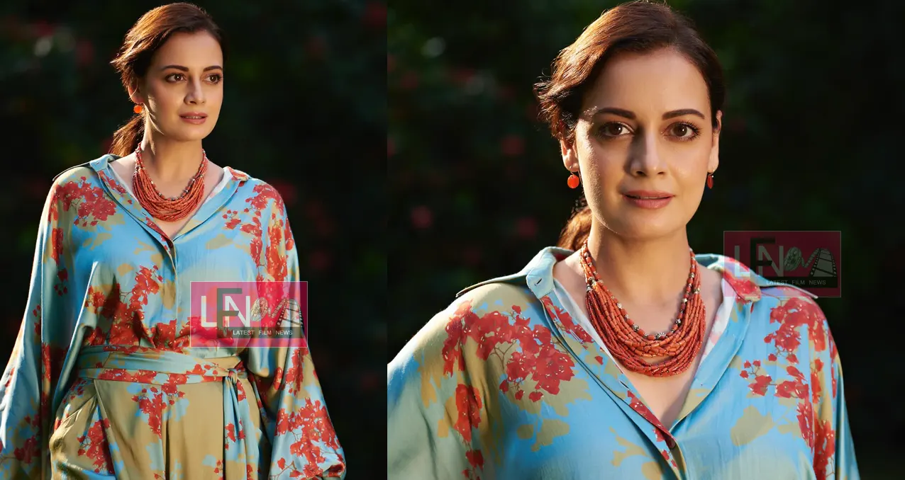 മരത്തിന്റെയോ പാറയുടെയോ മറവിലോ ഒളിവിലോ പോയി ഇരിക്കണം ടോയ്‌ലറ്റിൽ പോകണമെങ്കിൽ പ്രമുഖ നടിയുടെ 